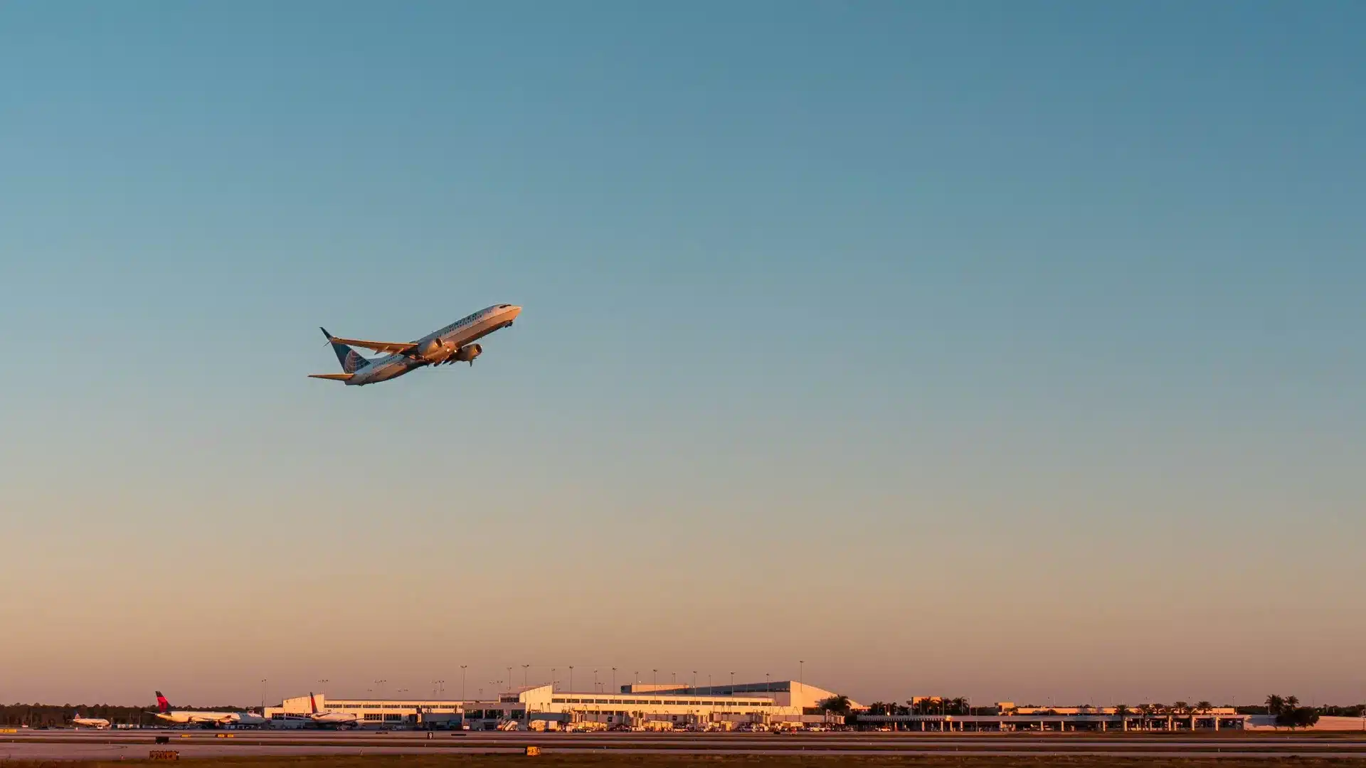 Aircraft Overflight FAQs | RSW Fort Myers Airport